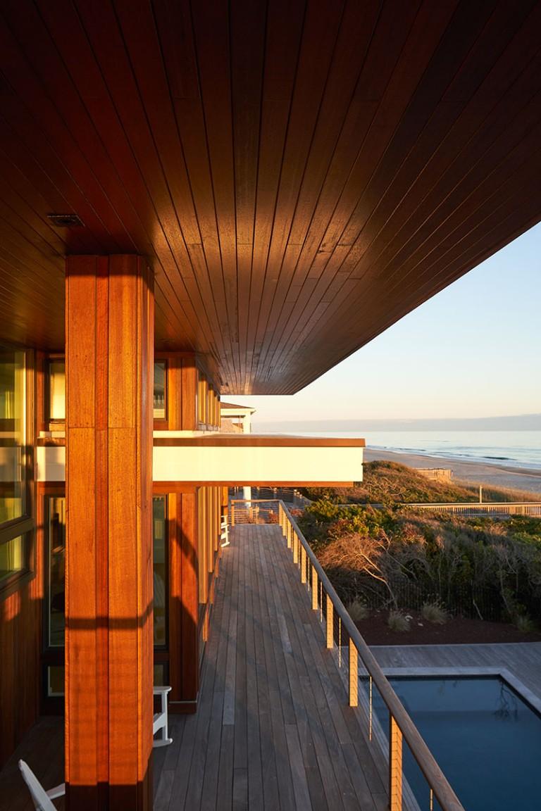 A Carolina Beach Home in Cool and Classic Modernism | Architects + Artisans