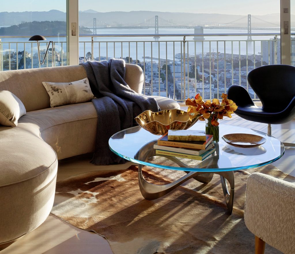 David Oldroyd Mingles Art, Interiors and Vistas | Architects + Artisans